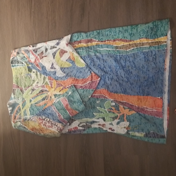 Sherri Reeve | Tops | Maui Artist Sherri Reeve Tee Shirt | Poshmark